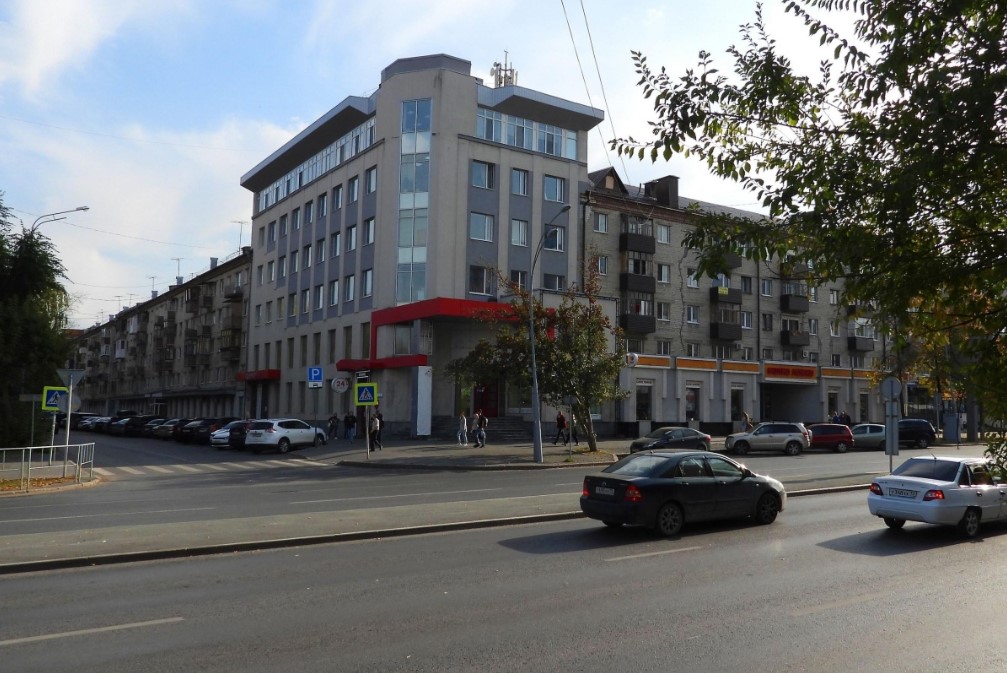 Тюменская медицинская сеть выкупила крупный бизнес-центр в центре города