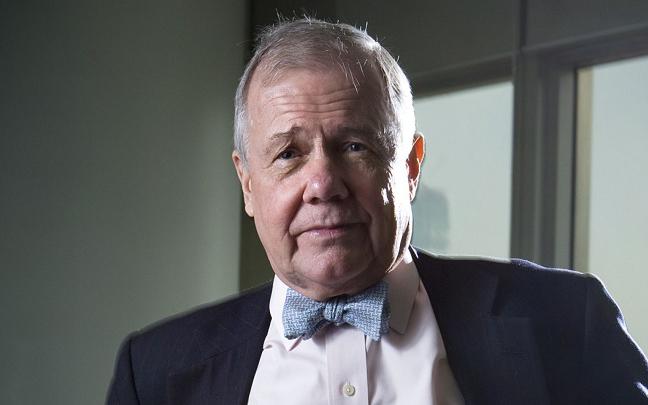 Американский инвестор Джим Роджерс продал все акции в России и США, но ...