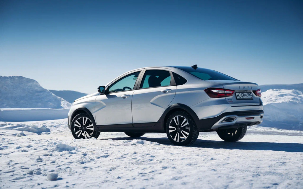 Новая Lada Vesta с автоматом: цена и отличия :: Autonews